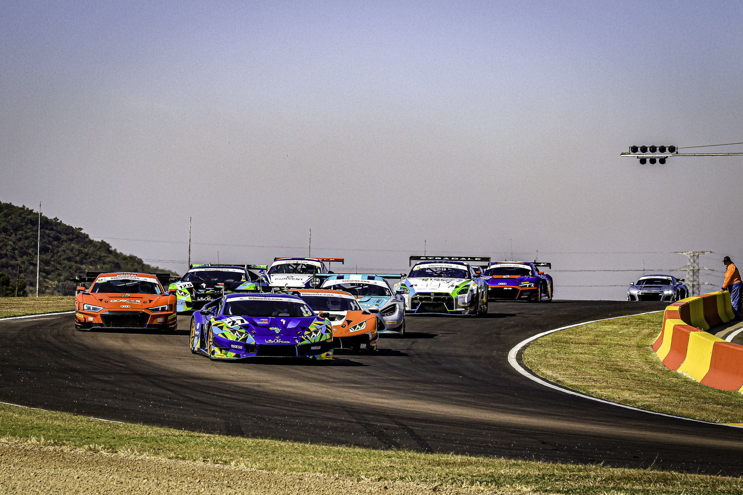White continues his winning ways at Zwartkops Raceway - Extreme ...